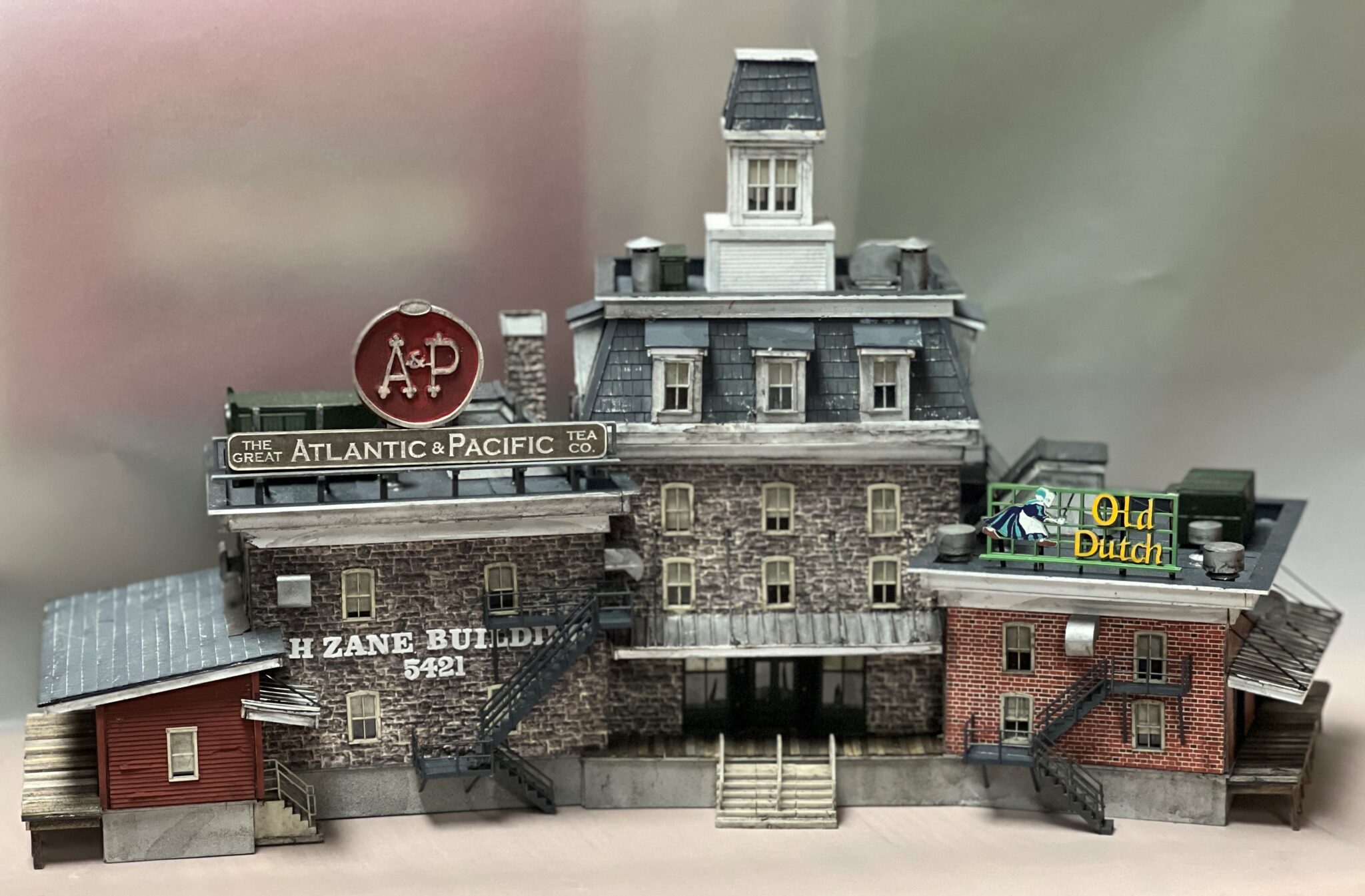 Modeling Lifestyle - Howard Zane - New Tracks Modeling