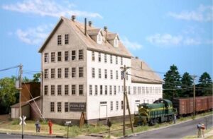 Modeling Lifestyle - Lou Sassi - New Tracks Modeling